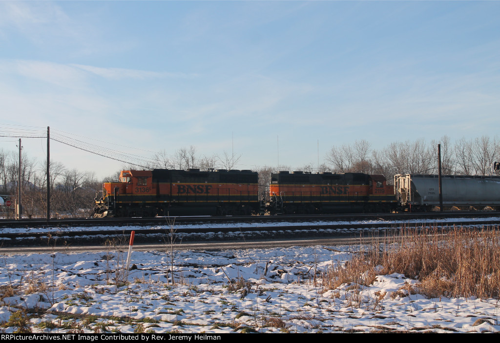 BNSF 3136 & 2119 (1)